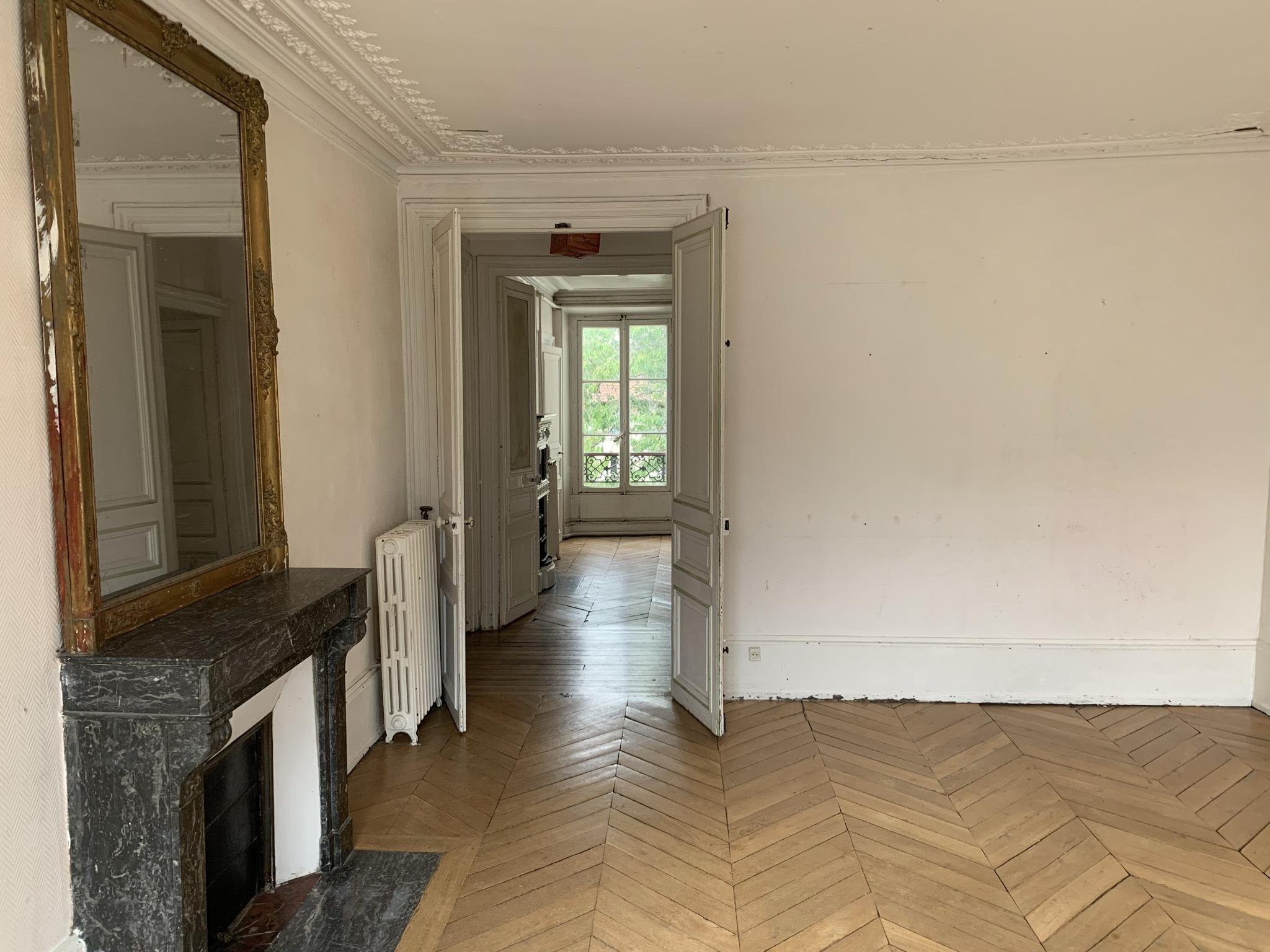 Vente Versailles - Quartier des Prés - 2 pièces à rénover | AxiHome France Immobilier